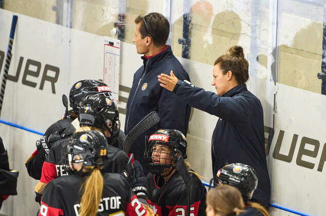 Franziska Busch, Co-Trainerin DEB Damen, assistant coach, in the DEB ...