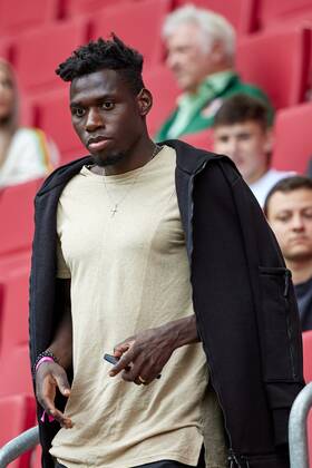 Danny da Costa 21 1 FSV Mainz 05 in the stands, FC Augsburg vs 1 FSV ...