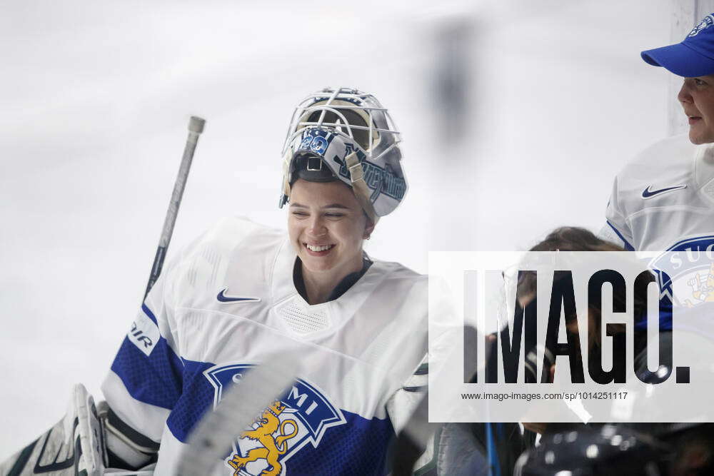 Jenna Silvonen 31, FIN during the 2022 IIHF Ice hockey, Eishockey Women ...