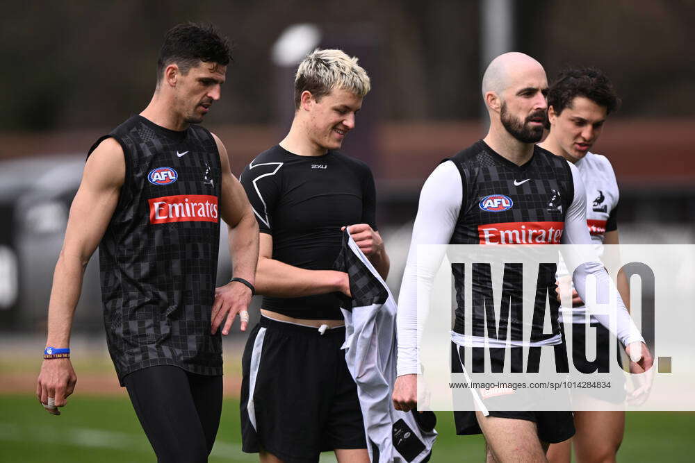 AFL MAGPIES COACH PRESSER, (L-R) Scott Pendlebury, Jack Ginnivan and ...