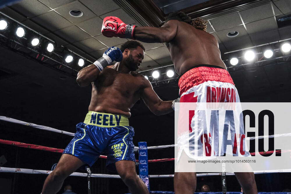 September 9, 2022, Atlantic City, NJ, USA: Heavyweight action between Norman Neely (13-0 blue shorts