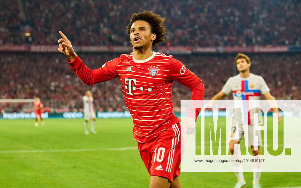 Leroy SANE, FCB 10 celebrates his 2-0 goal, happy, laugh, celebration ...