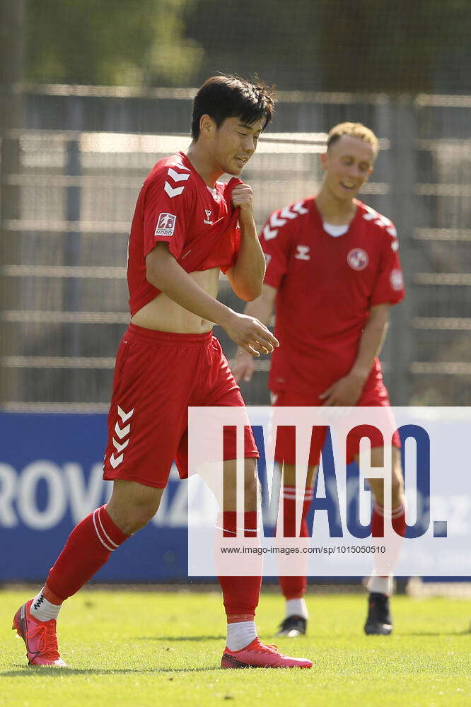 Photo loser face at Norderstedt, Kang Min CHOI and back Dylan Williams ...