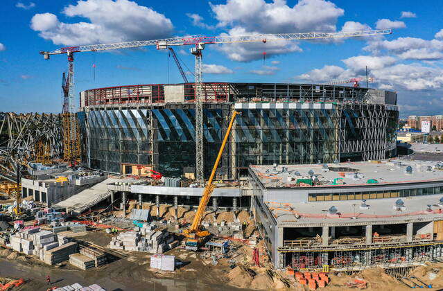 ST PETERSBURG, RUSSIA - SEPTEMBER 28. 2016: A view of the Winter ...