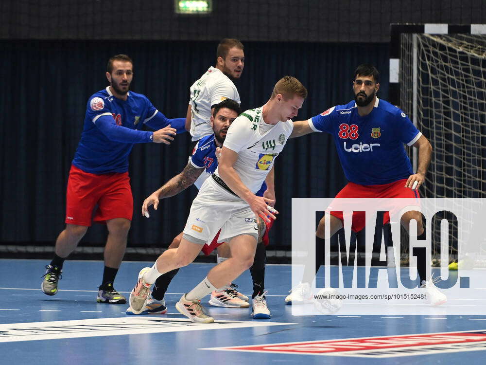 Viktor Prainer and Seyed Alireza Mousavi Ghalehmirz in the mens ...