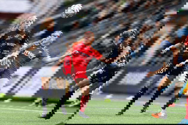 Mia Persson of FC Rosengard and Signe Gaupset of Brann during the UEFA ...