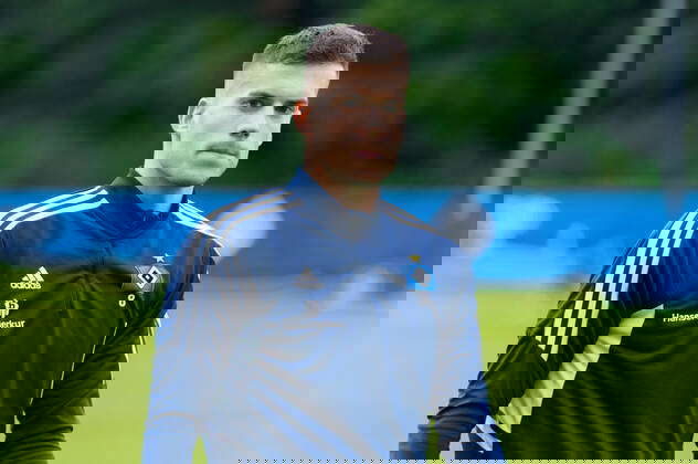 Laszlo Benes Hamburger SV 8 Training Hamburger SV, season 2022 2023, 13 ...