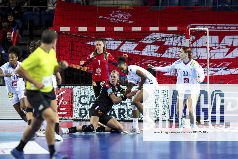 Laura Glauser 1 Handball : Test Match Feminin France vs Allemagne. Metz