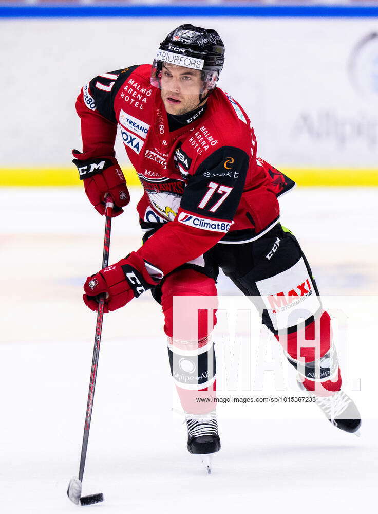 221002 Malmö Redhawks Pathrik Westerholm during the ice hockey match in ...