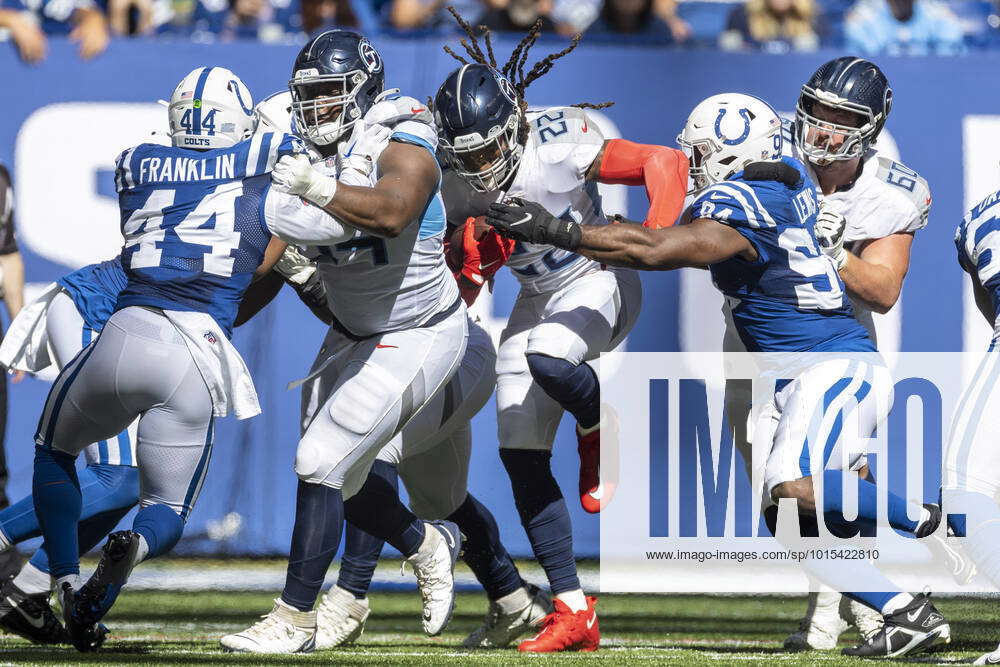 October 02, 2022: Tennessee Titans running back Derrick Henry (22) runs ...