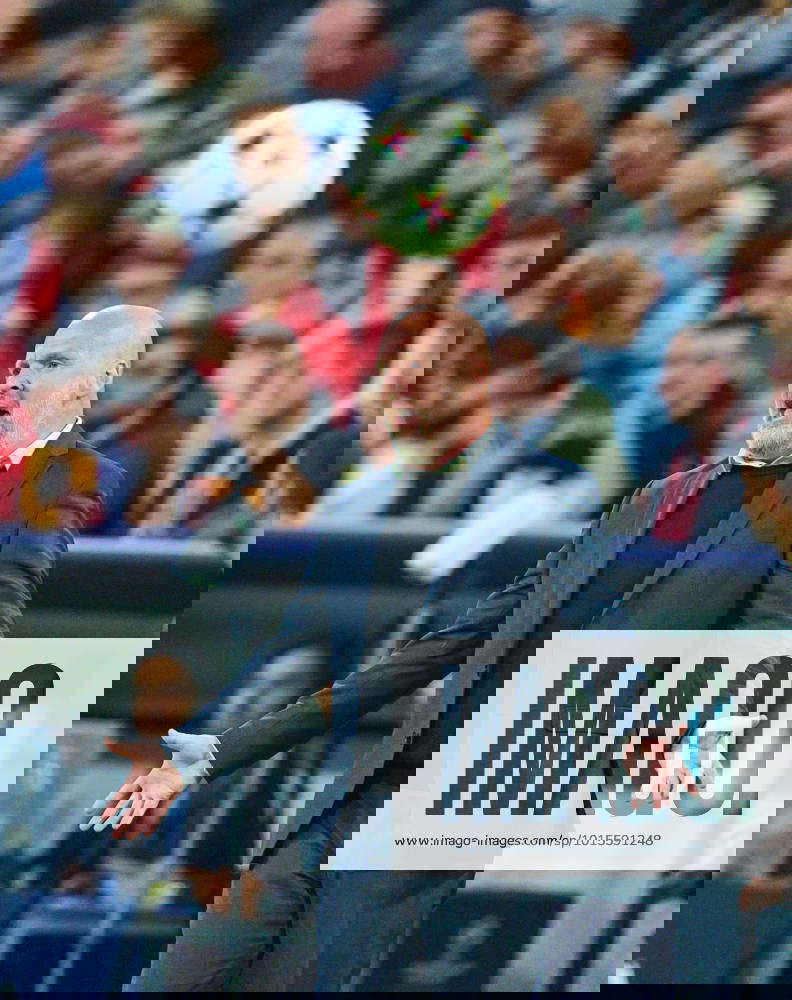 Michal Bilek, head coach Pilsen, Trainer, in the match FC BAYERN ...