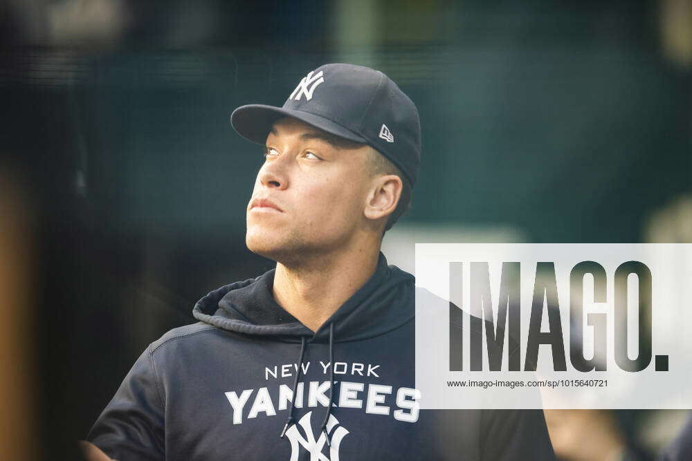 New York Yankees center fielder Aaron Judge (99) watches from the ...