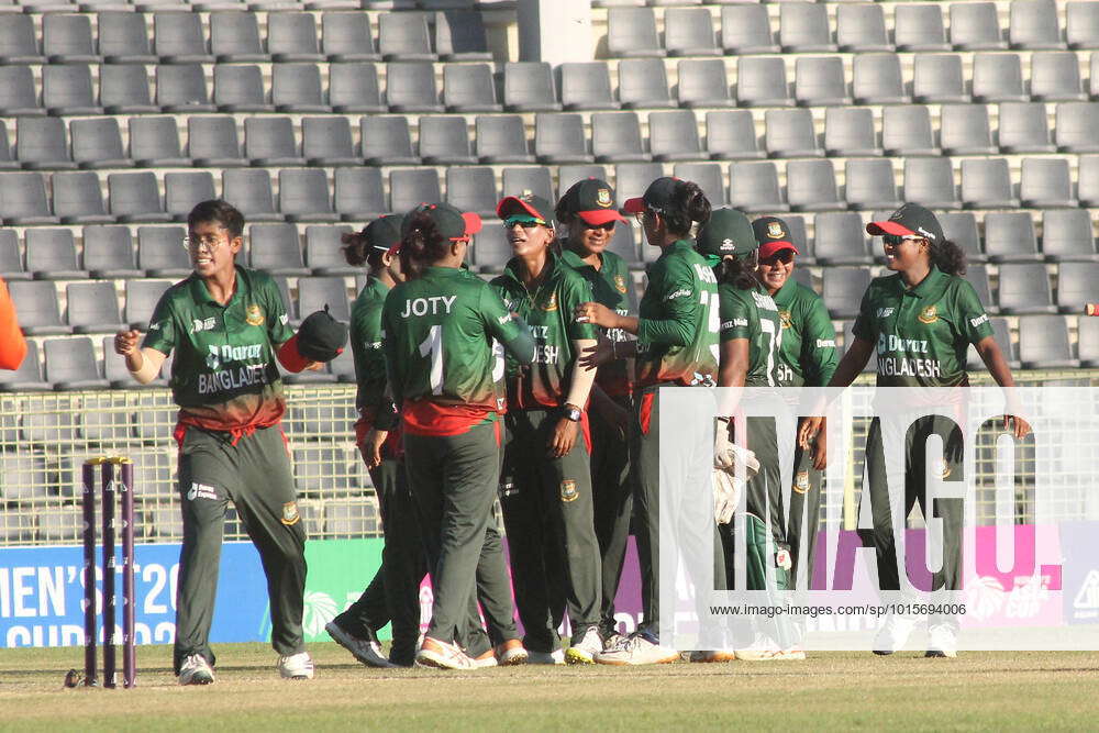 Sylhet, Bangladesh: Integrants of Bangladeshi Women s Team celebrate during the match between