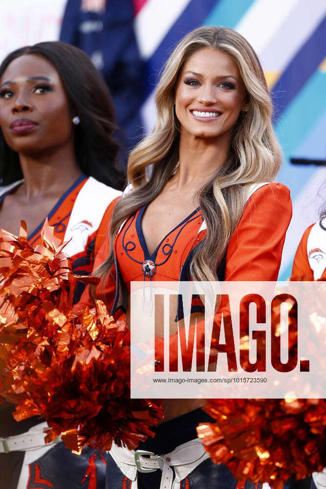 DENVER, CO - OCTOBER 06: A Denver Broncos Cheerleader during and NFL ...