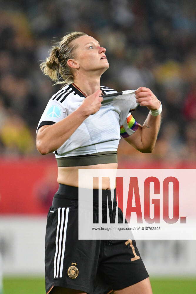 Alexandra Popp Germany Germany vs France, football, international match ...