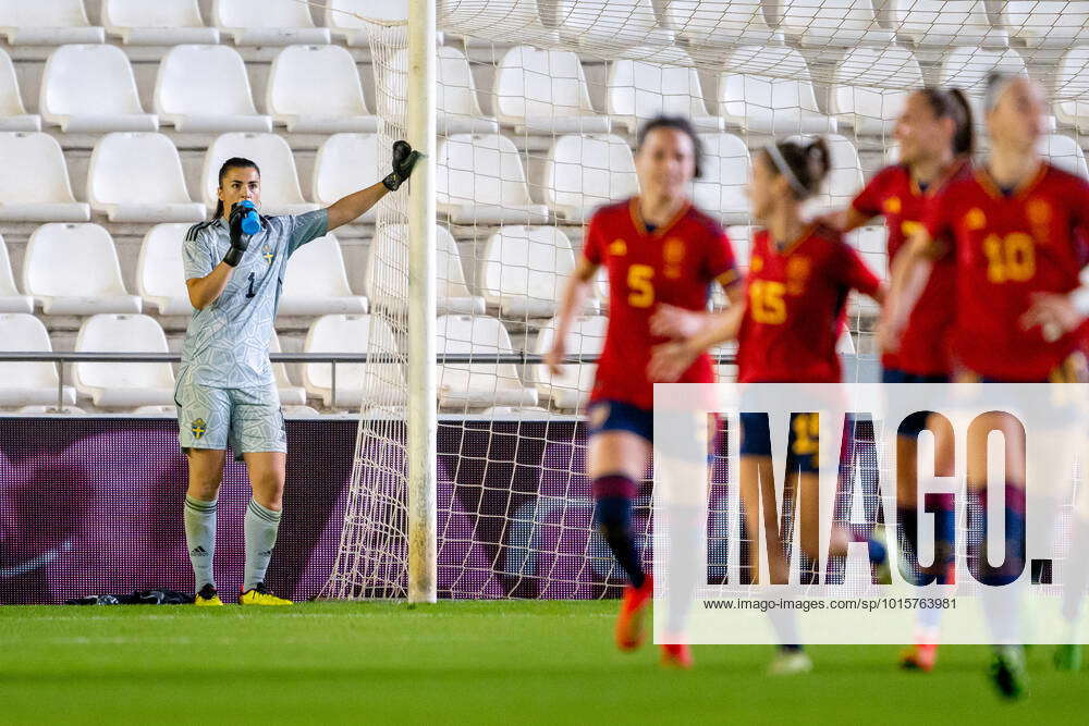 221007 Goalkeeper Zecira Musovic of Sweden looks dejected after the 1 1 ...