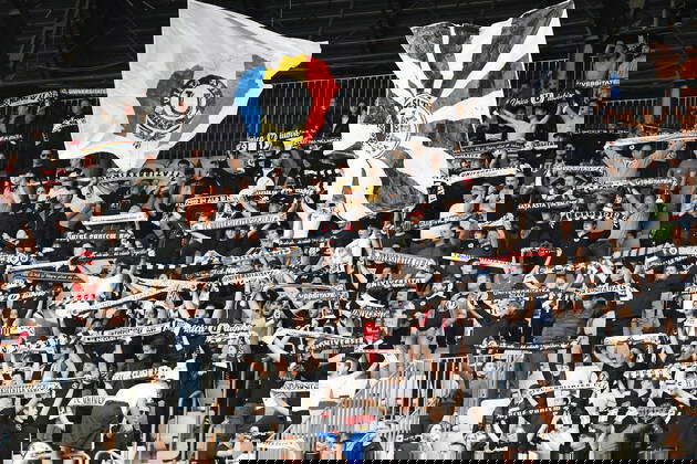 Universitatea Cluj v FC Hermanstadt - Romanian Superliga 1 Eugen Neagoe ...