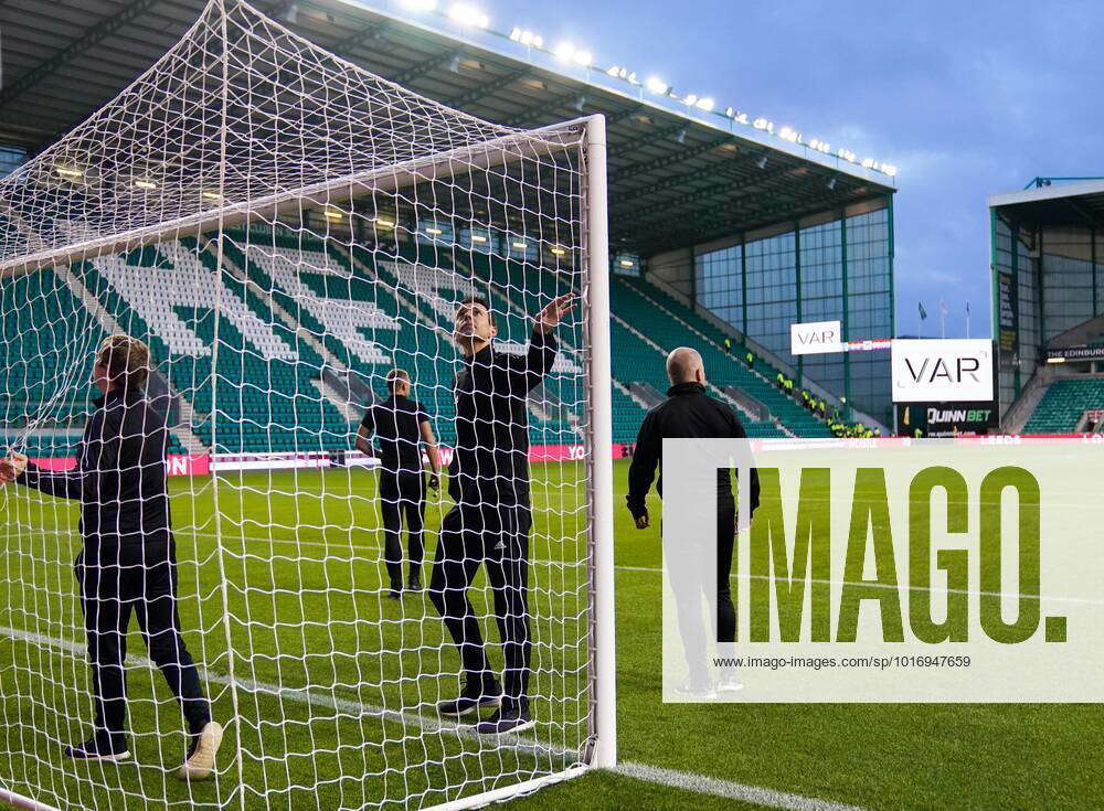 Mandatory Credit: Photo by Stuart Wallace Shutterstock (13480750l ...