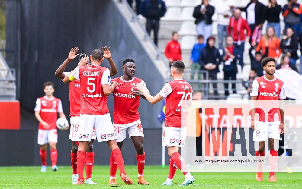 Joie des joueurs de Reims en fin de match apres sa victoire - Check ...