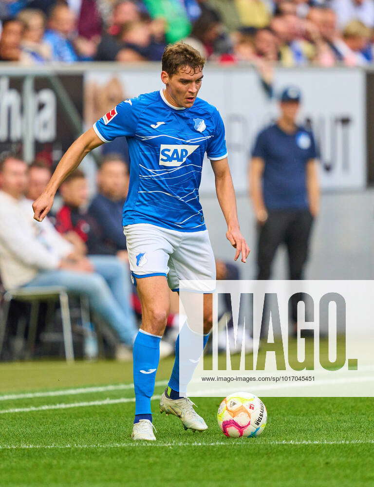 Robert SKOV, Hoff 29 in the match TSG 1899 HOFFENHEIM - BAYERN MUENCHEN ...