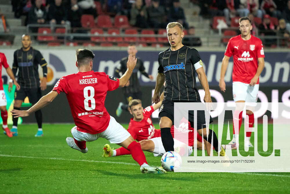 Niklas Kreuzer HFC, 8 vs Benedikt Kirsch Bayreuth, 6 , Hallescher FC vs ...
