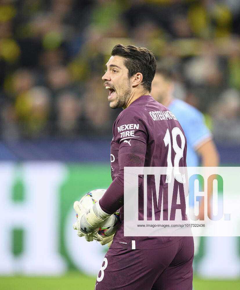 Goalkeeper Stefan ORTEGA ManCity action, Football Champions League ...
