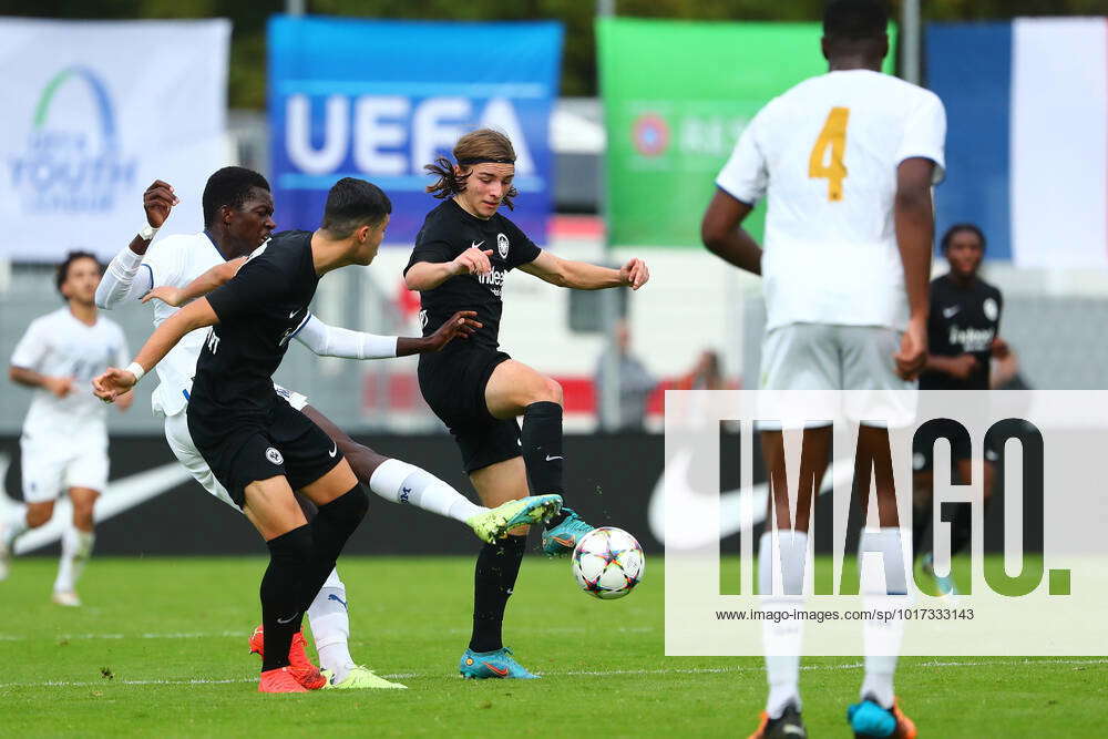 Marko Mladenovic Frankfurt and Marcel Wenig Frankfurt, in front in a ...