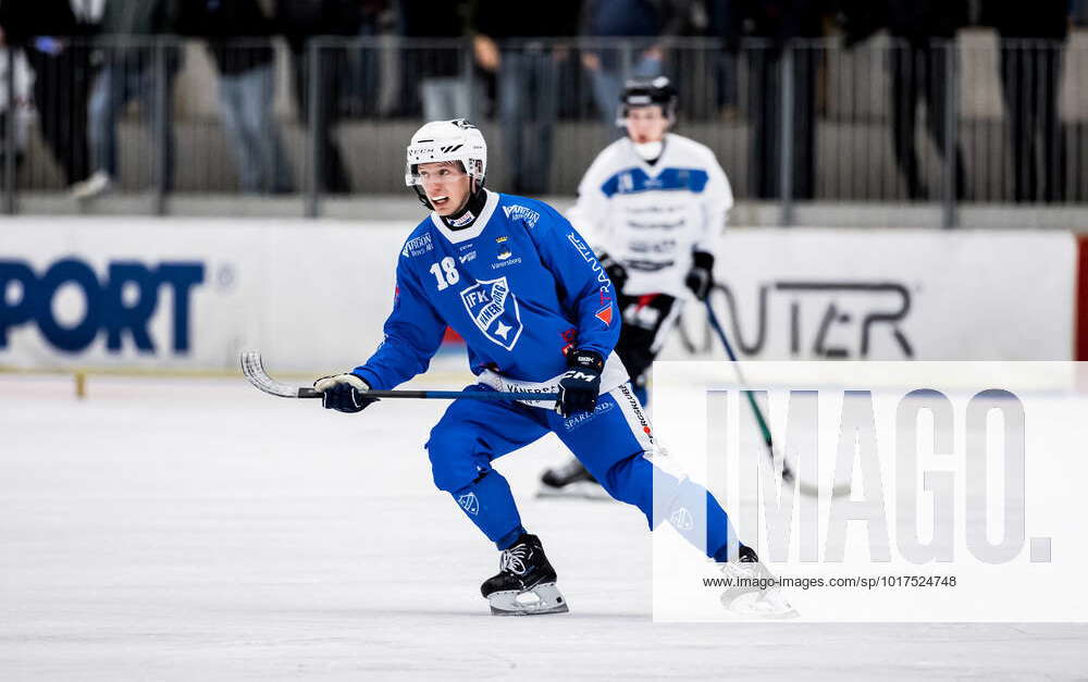 221028 Vänersborgs Adam Blomster during the bandy match in the ...