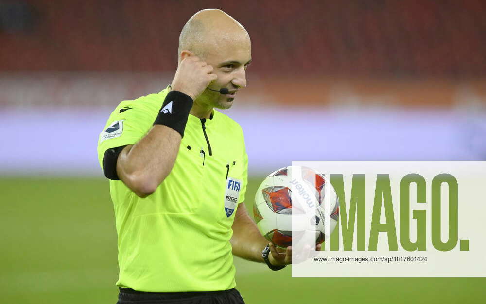Referee Luca Cibelli, Grasshopper Club Zurich FC Lucerne, Super League ...