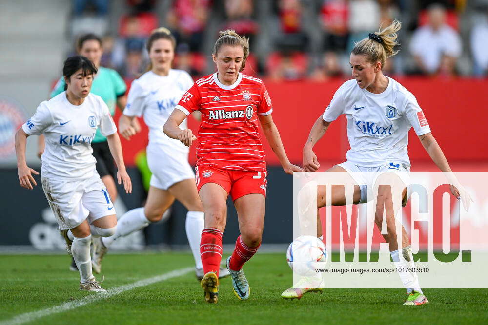 V Li Mai Hirata Meppen 18 Georgia Stanway Fc Bayern München Fcb 31