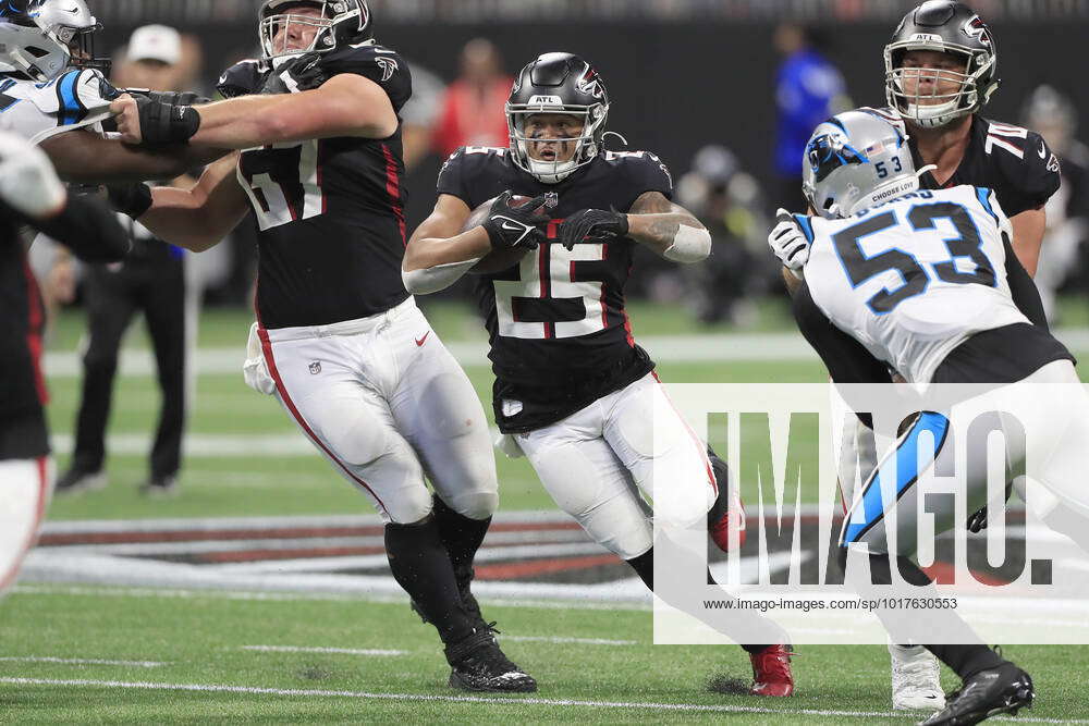ATLANTA, GA - OCTOBER 30: Atlanta Falcons running back Tyler Allgeier ...