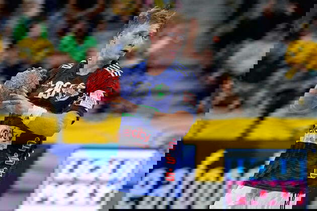 Jonathan Edvardsson The Recken, 26, on the ball, frame, action, action ...