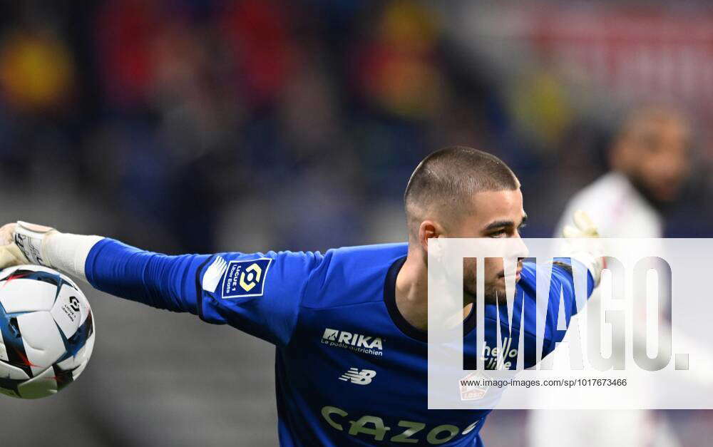 Lucas Chevalier (lille) FOOTBALL: Olympique Lyonnais vs Lille Olympique ...