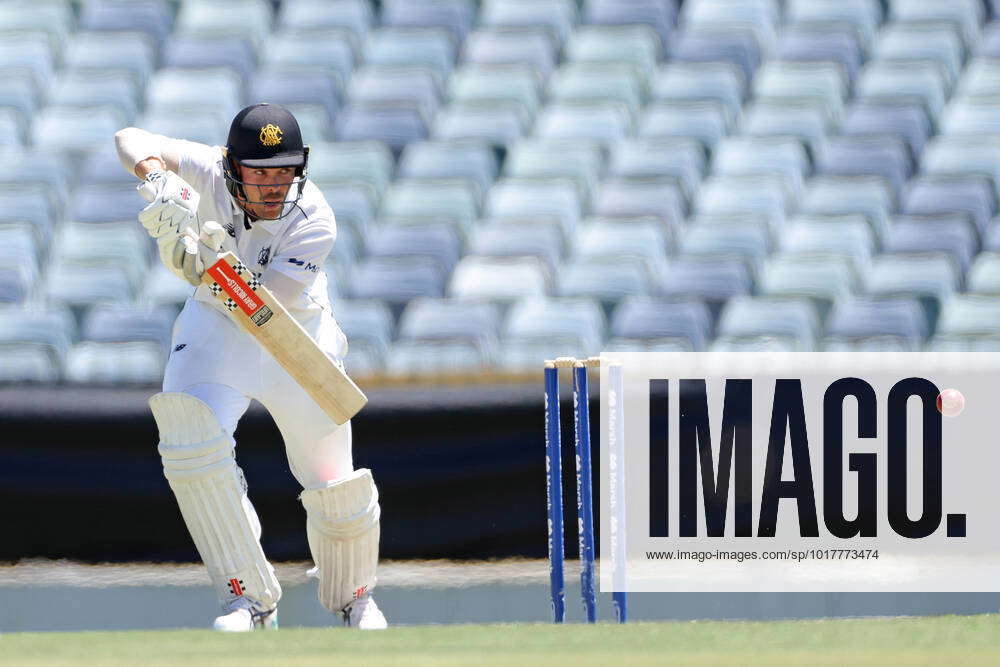 CRICKET SHIELD WA QLD, Sam Fanning of Western Australia bats during the ...