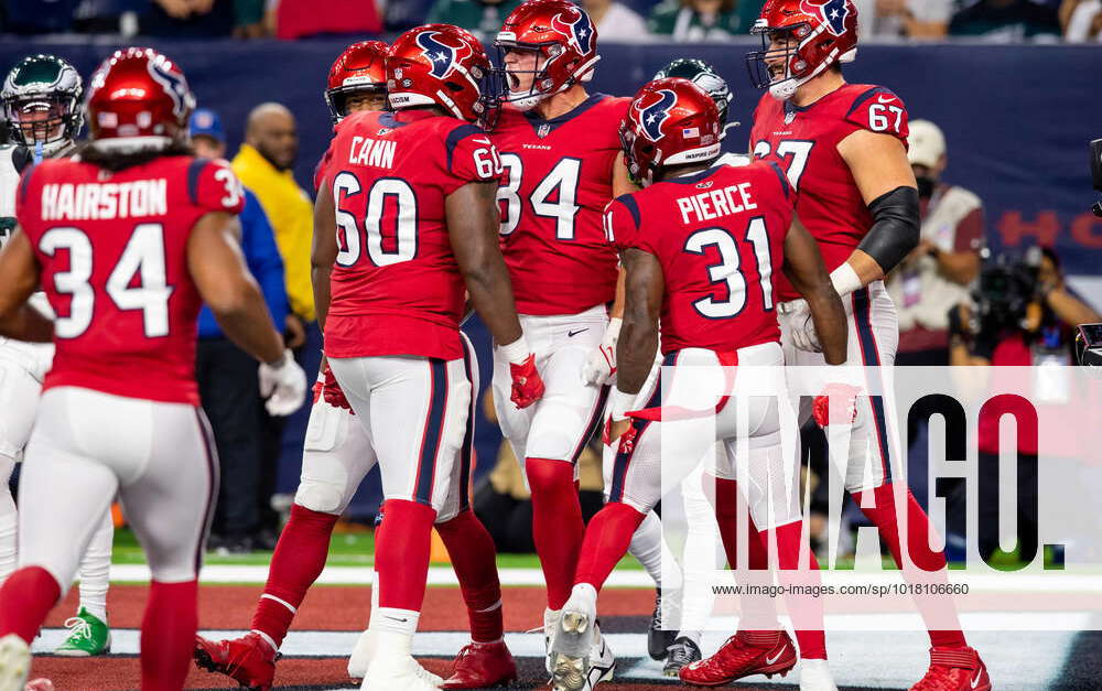 November 3, 2022: Houston Texans tight end Teagan Quitoriano (84 ...