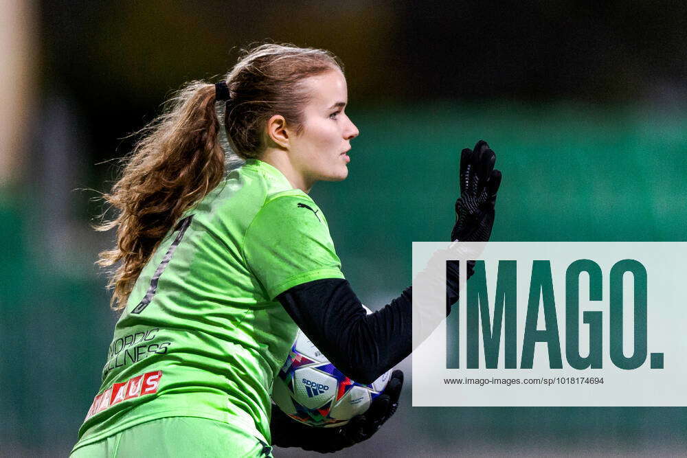 221104 Umeas goalkeeper Ella Holmberg during the soccer match in the ...