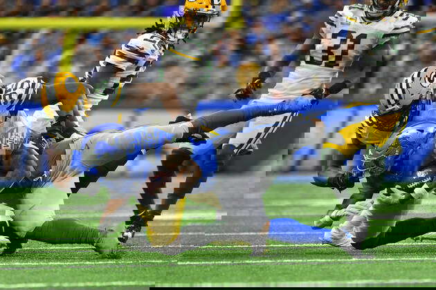 DETROIT, MI - NOVEMBER 23: Green Bay Packers LB Rashan Gary sacks ...