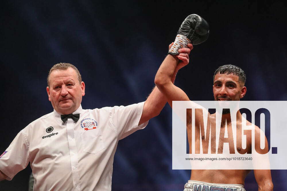 Sunny Edwards vs Felix Alvarado event Shabaz Masoud wins by TKO in the ...