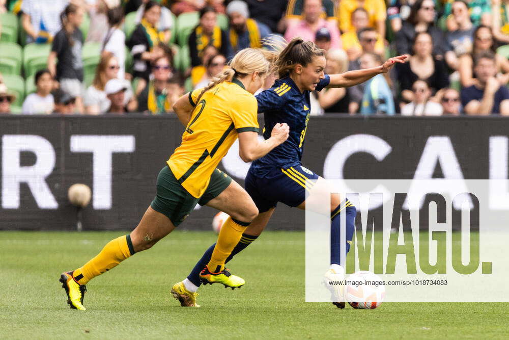 221112 Courtney Nevin of Australia and Johanna Rytting Kaneryd of ...