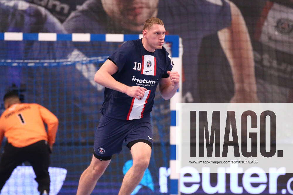 Dainis Kristopans (Paris Saint-Germain) HANDBALL : Paris Saint-Germain ...