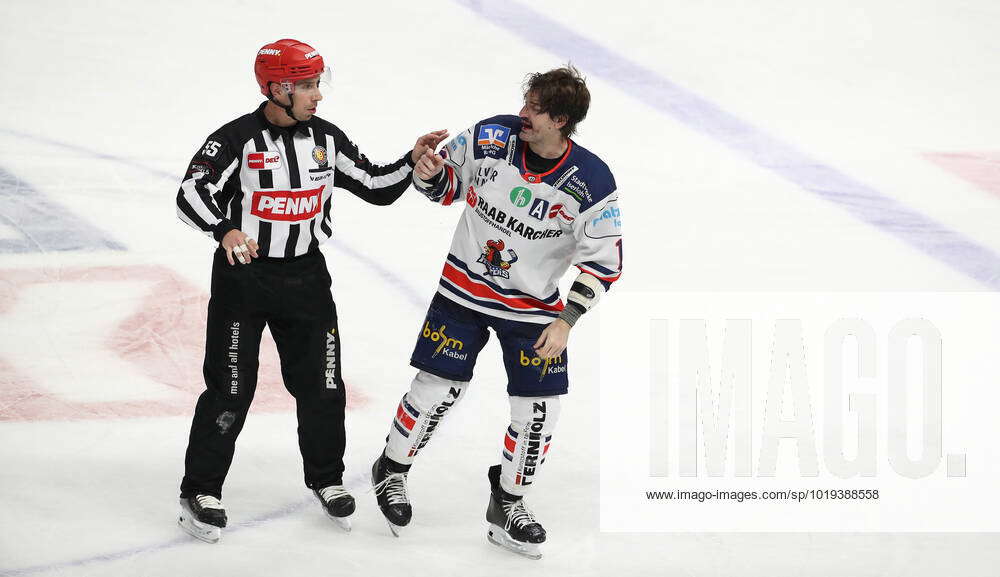 Referee and Hubert Labrie with bloody nose after boxing match with ...