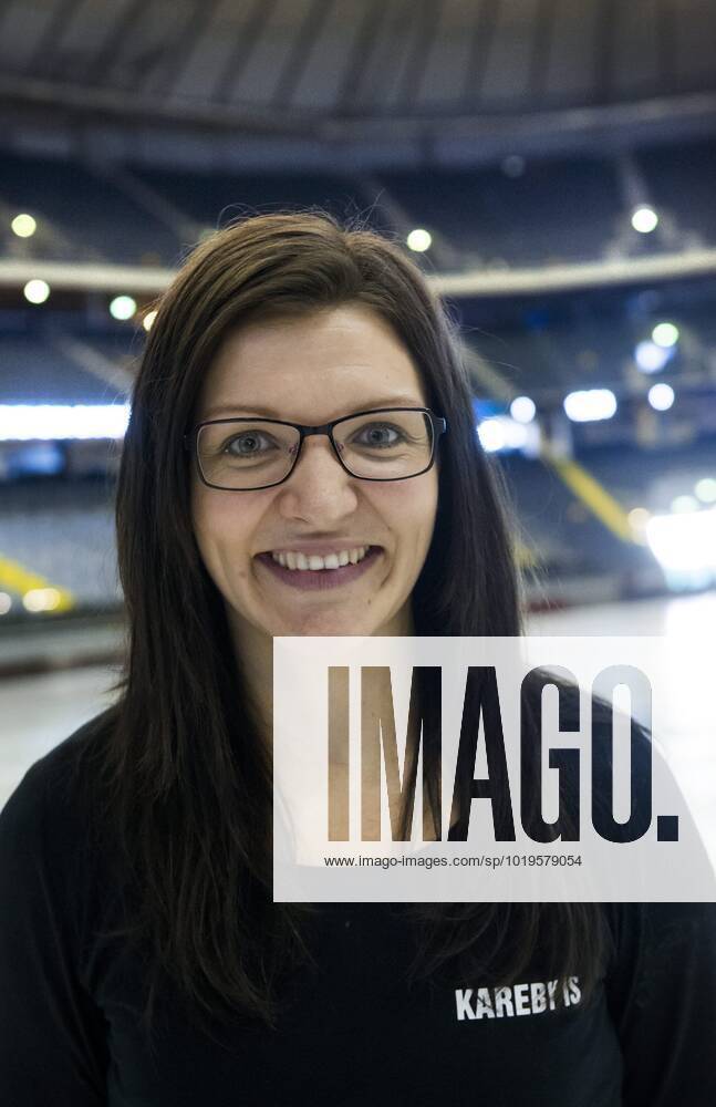 STOCKHOLM 20140313 Emma Kronberg, Kareby IS, at s press conference ...