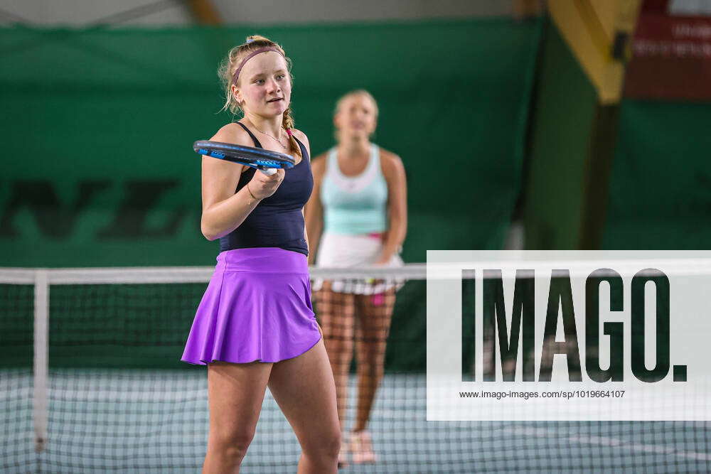 front Clara Marie Schön Sächsischer Tennis Verband e V , rear Helene ...