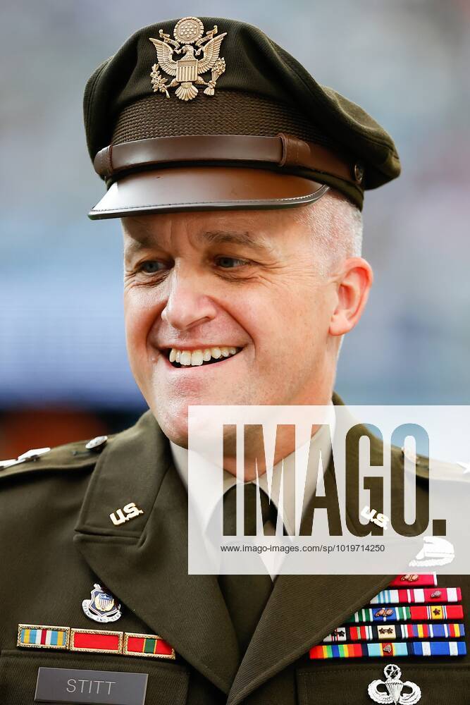 EAST RUTHERFORD, NJ - NOVEMBER 06: Lieutenant General Douglas F. Stitt ...