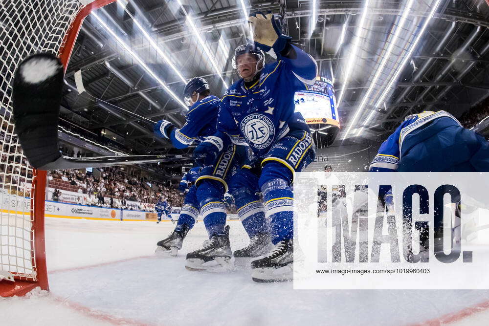 221201 Leksands Martin Karlsson and Leksands Tobias Ekberg and Leksands ...