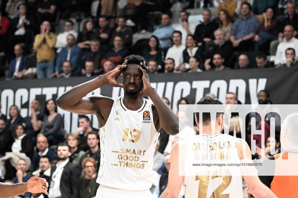 Youssoupha Fall (asvel) BASKETBALL : LDLC ASVEL vs AS Monaco Basket ...