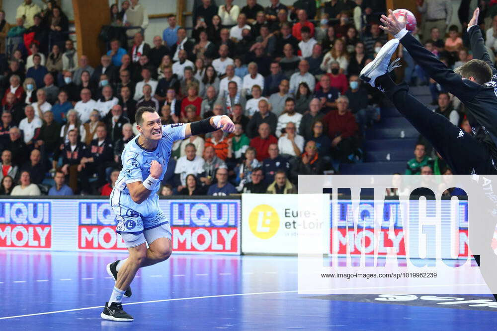 Svetlin Dimitrov (Chartres Metropole Handball) HANDBALL : Chartres ...