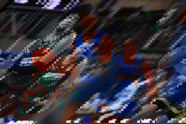 NBL BULLETS JACKJUMPERS, DJ Mitchell of the Bullets shoots the ball ...