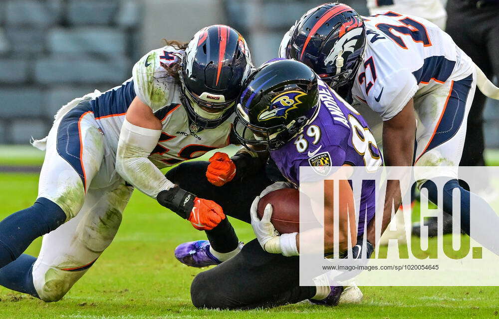 Denver Broncos linebacker Alex Singleton is charged with an unnecessary ...