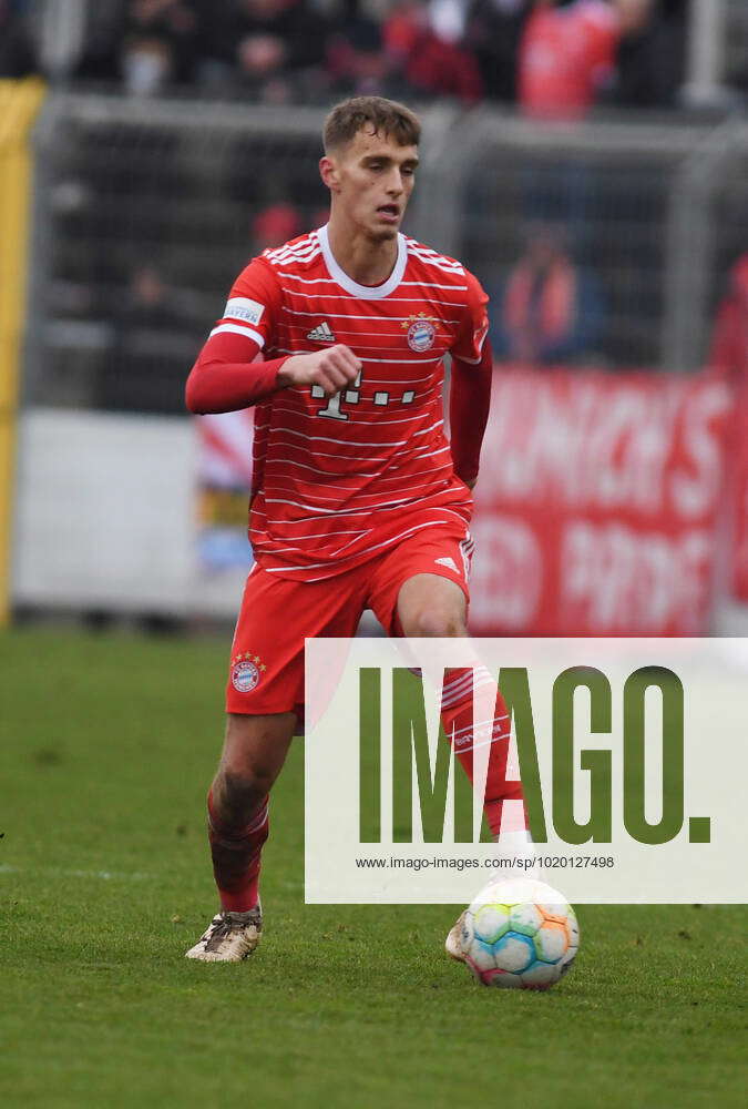 Justin Janitzek takes photos at the soccer regional league Bavaria ...